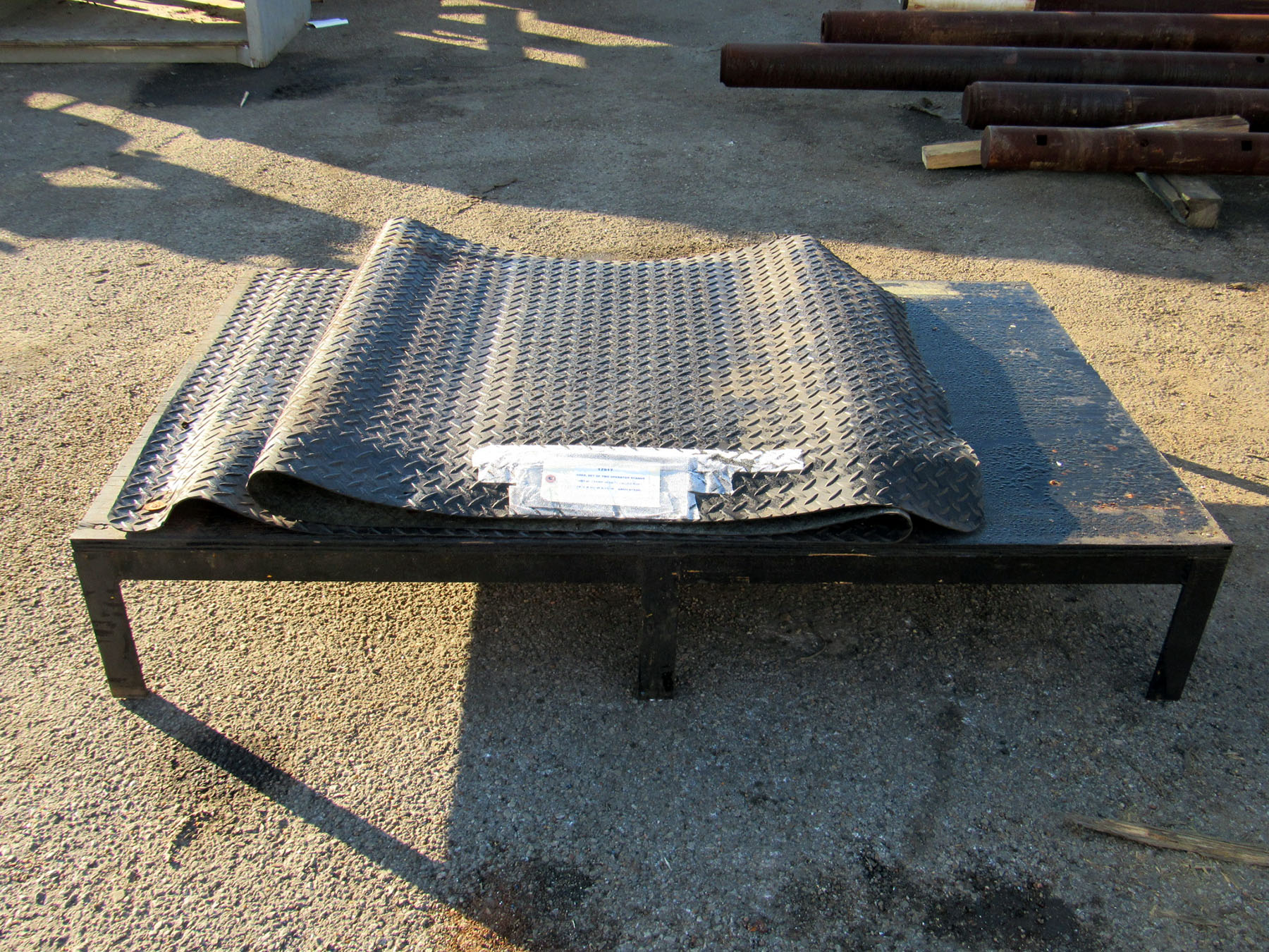 USED, SET OF TWO OPERATOR STANDS | Harris Machine Tools