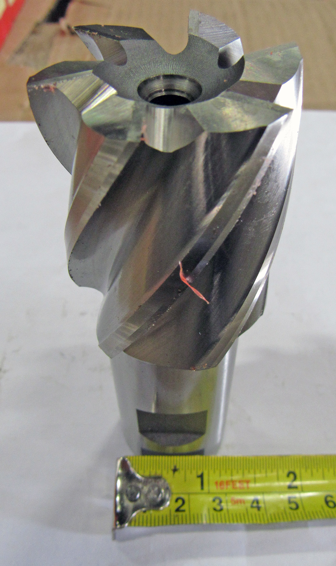 NEW, LOT OF 68 END MILLS, 1-1/8″ – 2-1/4″ DIAMETER | Harris Machine Tools