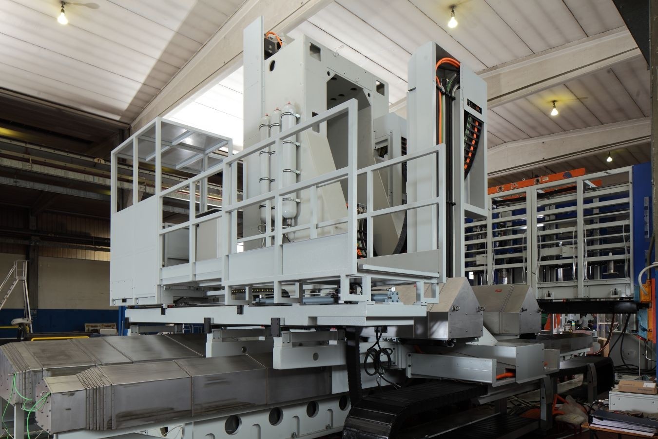 Mandelli Rumble 4000 CNC Machining Center | Machine Tool Supply | Orca ...