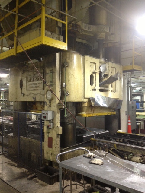 5000 TON LAKE ERIE DOWN ACTING HYDRAULIC PRESS, 4 POST, 48″ STR, 60 ...
