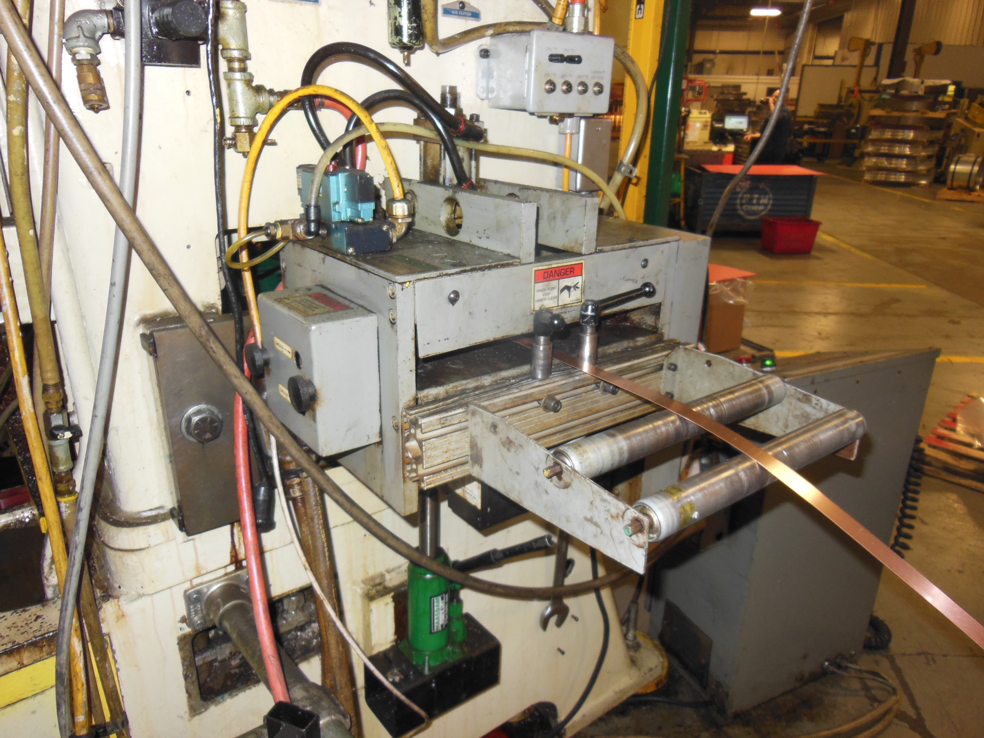 Feeders, Servo | Presses For Industry