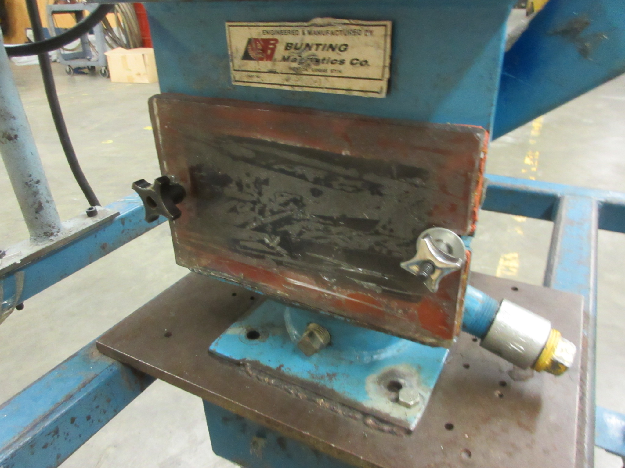 Novatec MD-25 Drying Hopper With Drawer Magnet | Zag Equipment Sales