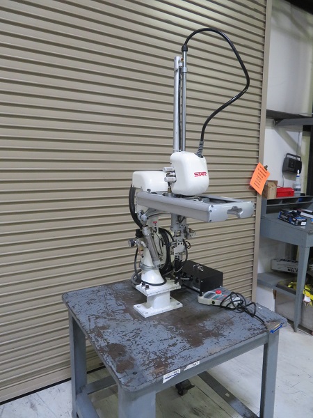 Star Automation Used XQ-600VC Pneumatic Robot, 80-180 ton, Yr. 2012 ...