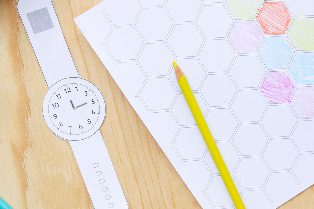 16-Page Free Printable Play Pretend Office Set