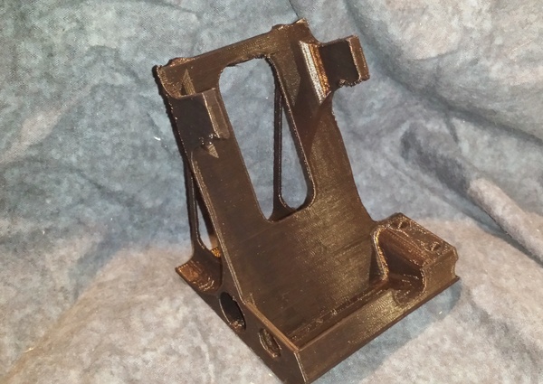 Multimeter stand w/ storage | makexyz.com