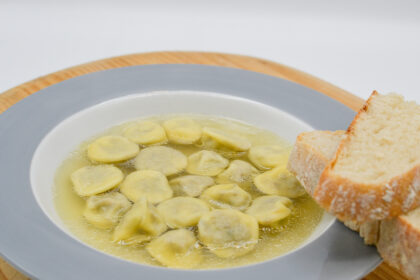 Anolini di Parma in Brodo - Marc Eats