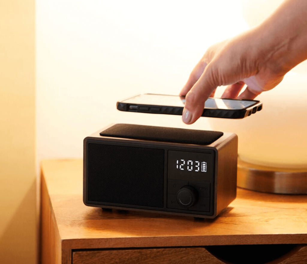 RV Entertainment System Options - Camping World Blog