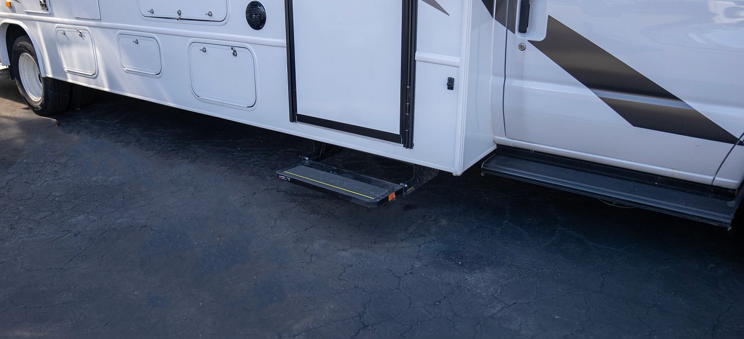 Camping World's Guide to RV Steps - Camping World Blog