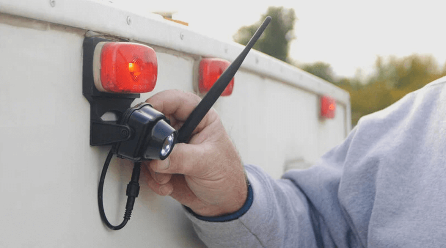 The Best Wireless Backup Cameras for RVs - Camping World Blog