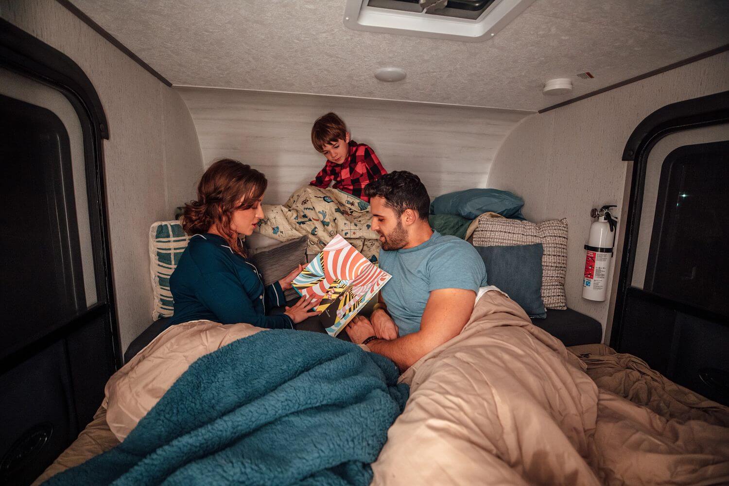 15 Best Small Campers: Ultimate Buying Guide | Camping World RV Sales