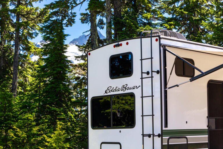 A Comprehensive RV Setup Checklist for Your Campsite - Camping World Blog