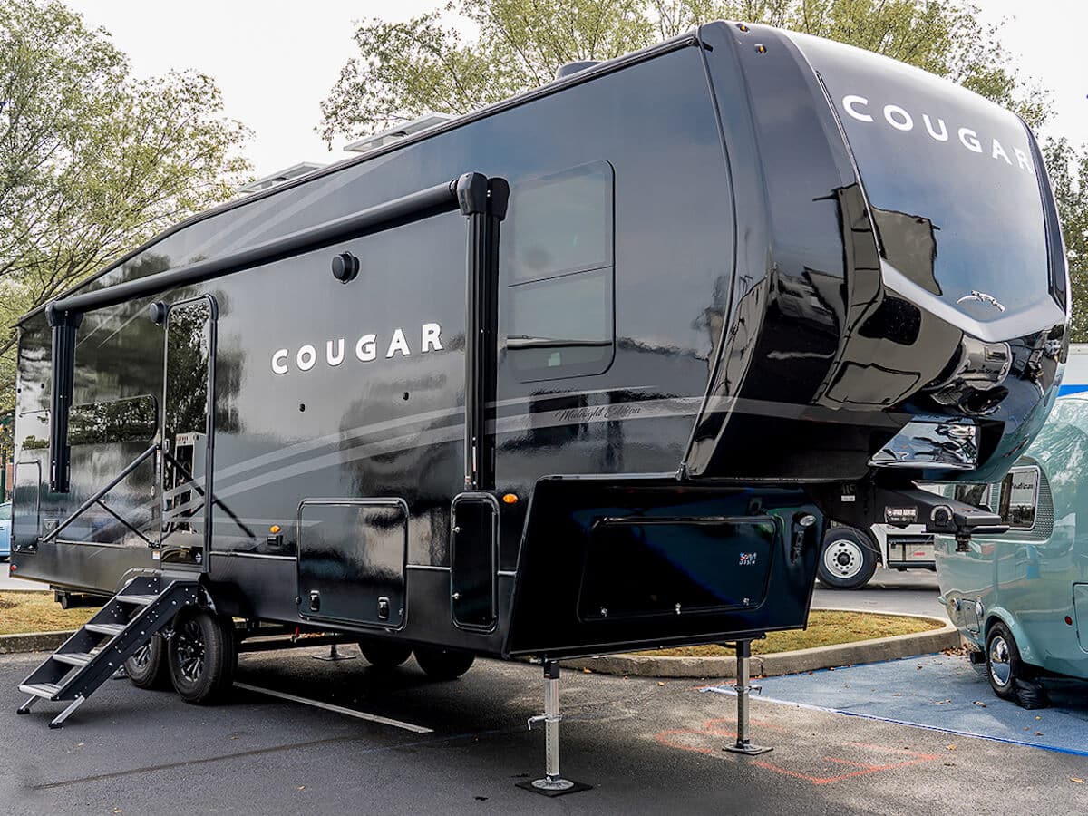 Editors' Choice: Our Favorite RVs from the Hershey RV Show - Camping ...