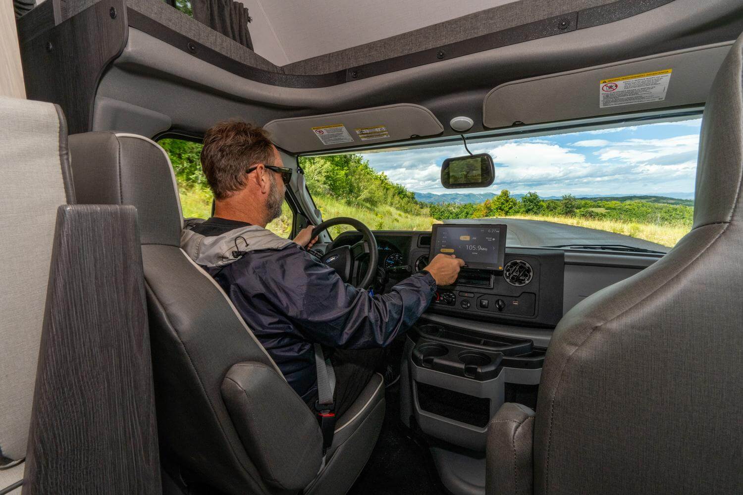 What Are the Best Super C RVs? - Camping World Blog