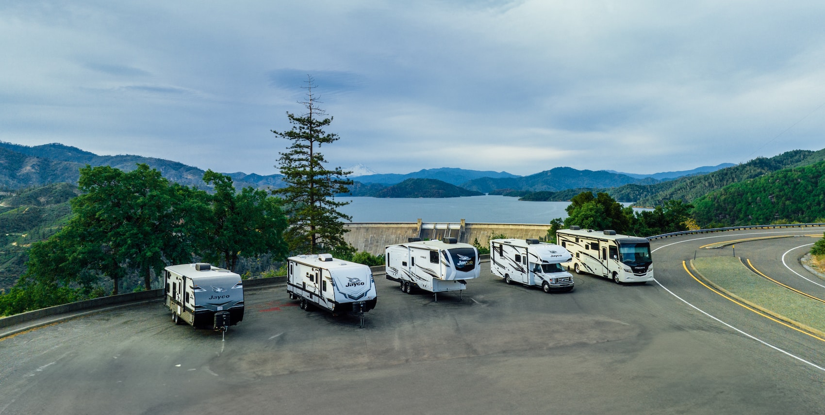 The Complete Guide to RV Types | Camping World Blog