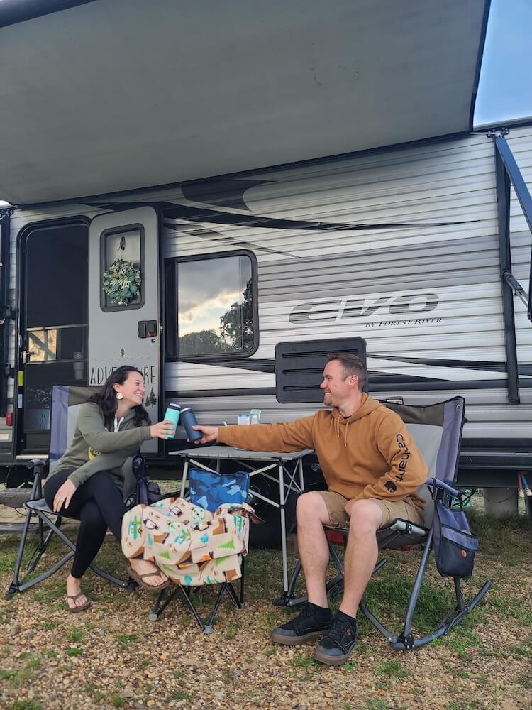 What It's Like Full-time RVing in a 2020 Forest River EVO 178RT ...