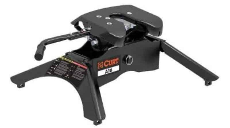 A Fifth Wheel Tow Hitch Buying Guide | Camping World Blog