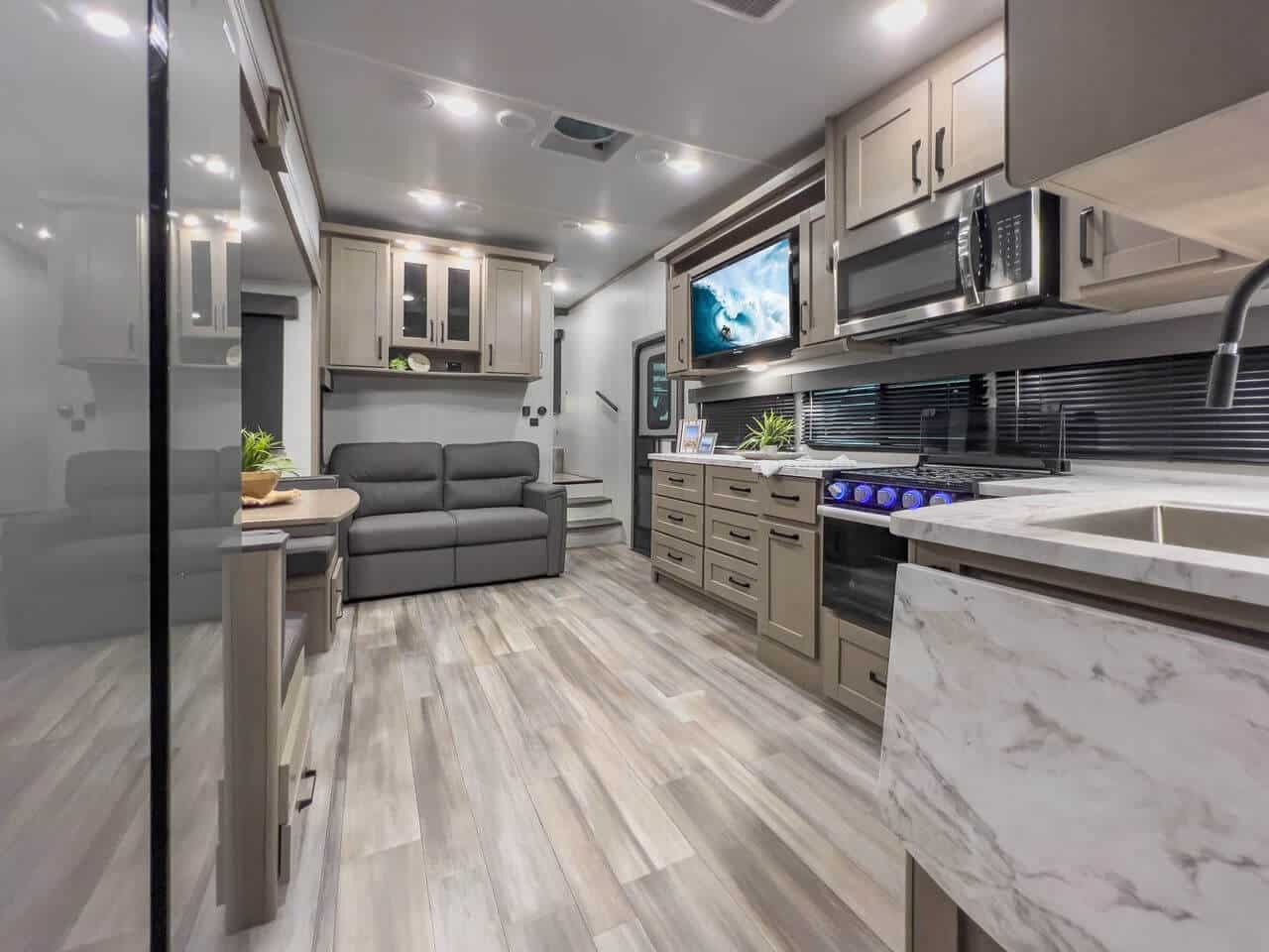 The Best RVs for Families of 2024 | Camping World Blog