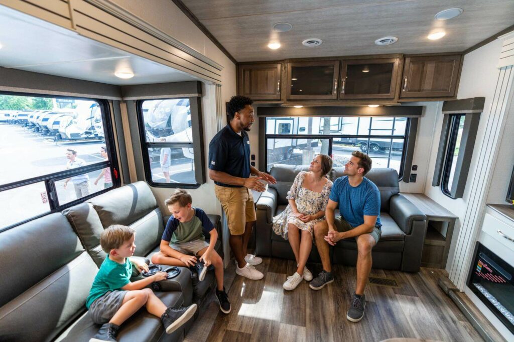 Is A Fifth Wheel Bunkhouse Right For You? | Camping World Blog