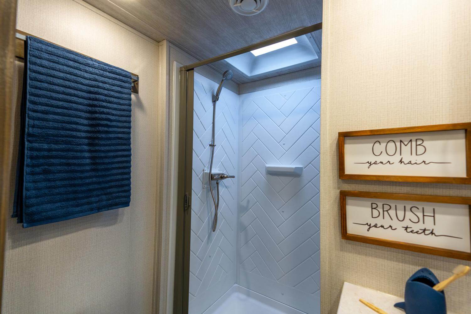 How Do RV Showers Work? | Camping World Blog