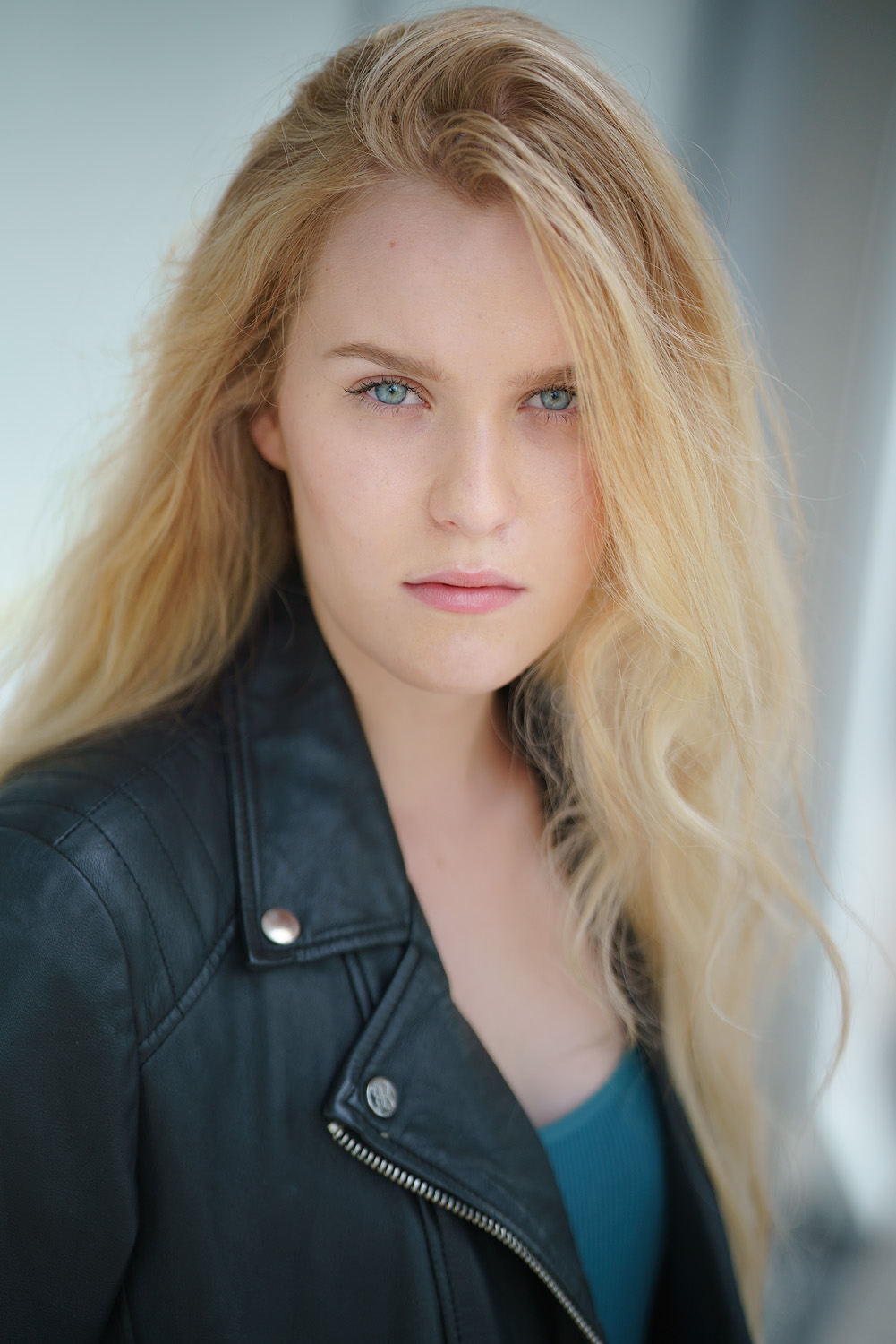 Sienna E - Actors Headshots Photography Session - Mark Flower ...