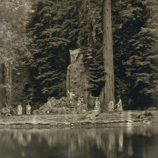 When America's ruling class goes pagan // Most beautiful views of Yosemite