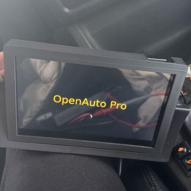 E30 Center Console Touchscreen Mount – 80s Engineering