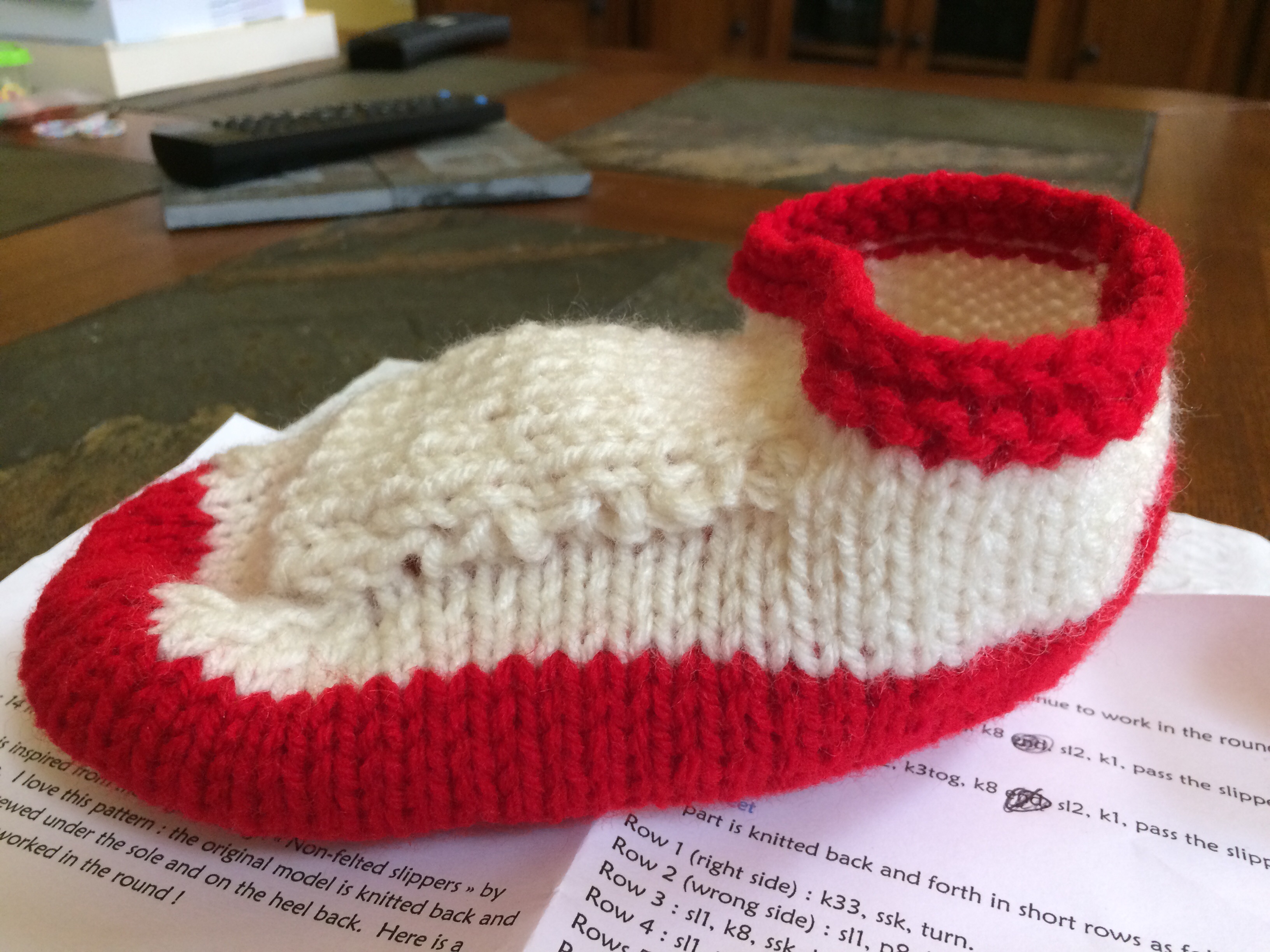 Non felted slippers pattern Biscotte's version