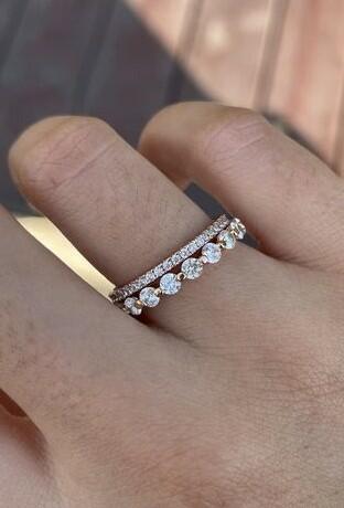 Rose Gold Women's Stackable Wedding Band Set – Black Diamonds New York