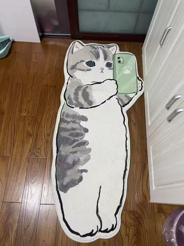 Super Cute Cartoon Cat Bedside Rug - The Selfie Cat! – Meowgicians™