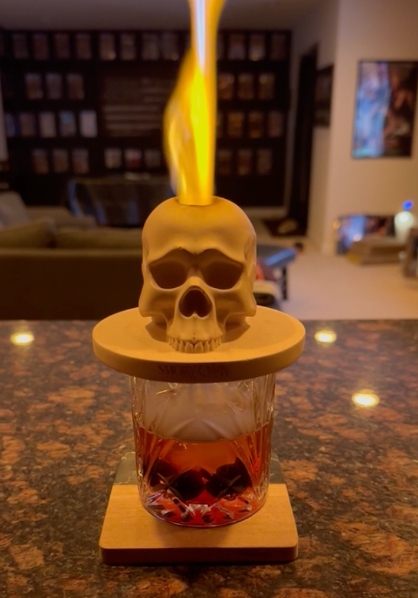 Skull Whiskey Smoker with Torch – Smoky Crafts