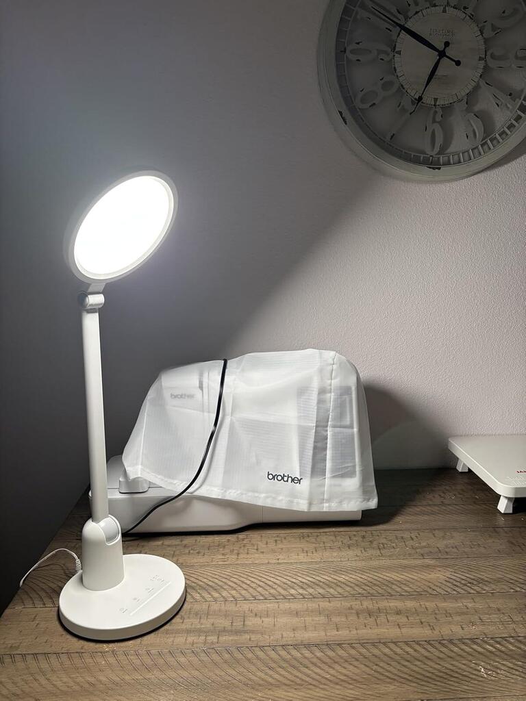 TaoTronics LED Desk Lamp with USB Charging Port