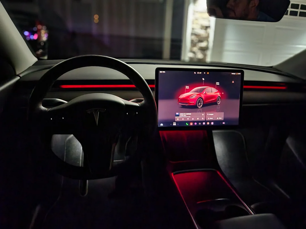 RGB Dash Light for Tesla Model S, 3, X, Y – Hub