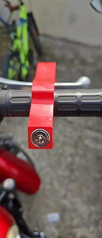 Throttle Tiger - Handlebar Lock