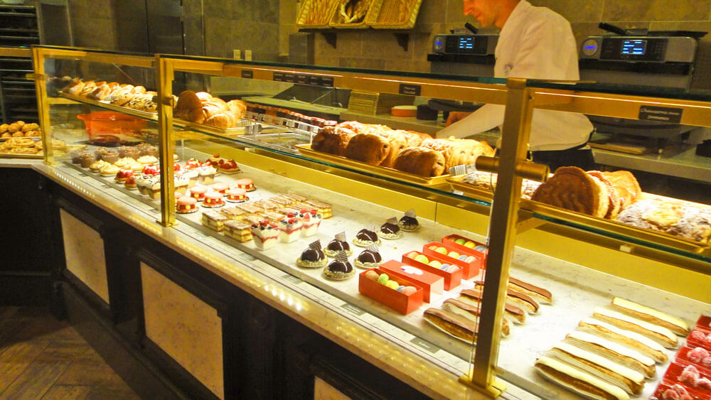 French Pastries Epcot at Amelie Woolley blog
