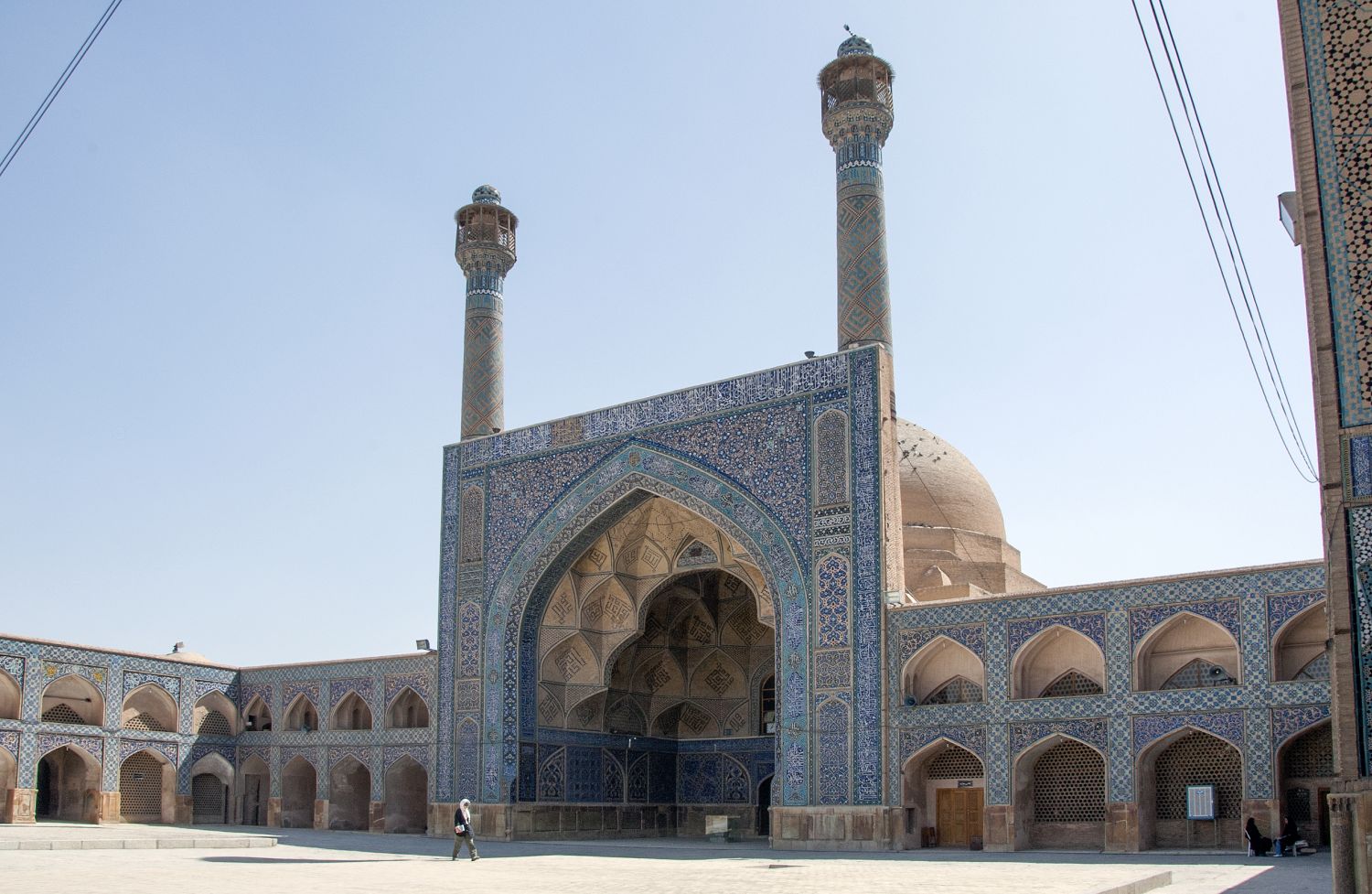 Masjid-i Jami' (Isfahan) | Southwest iwan, view of facade from ...