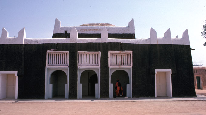 Hausa Architecture (Niger/Northern Nigeria) | SkyscraperCity Forum