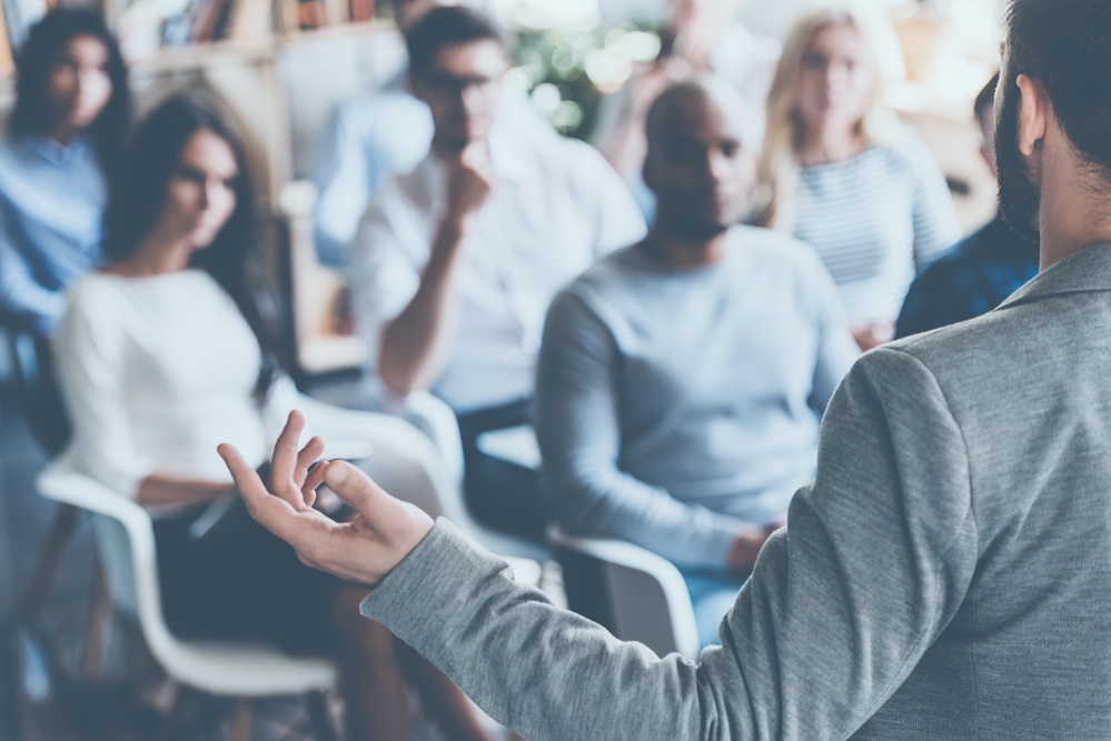 Principles of Effective Public Speaking | Brian Tracy
