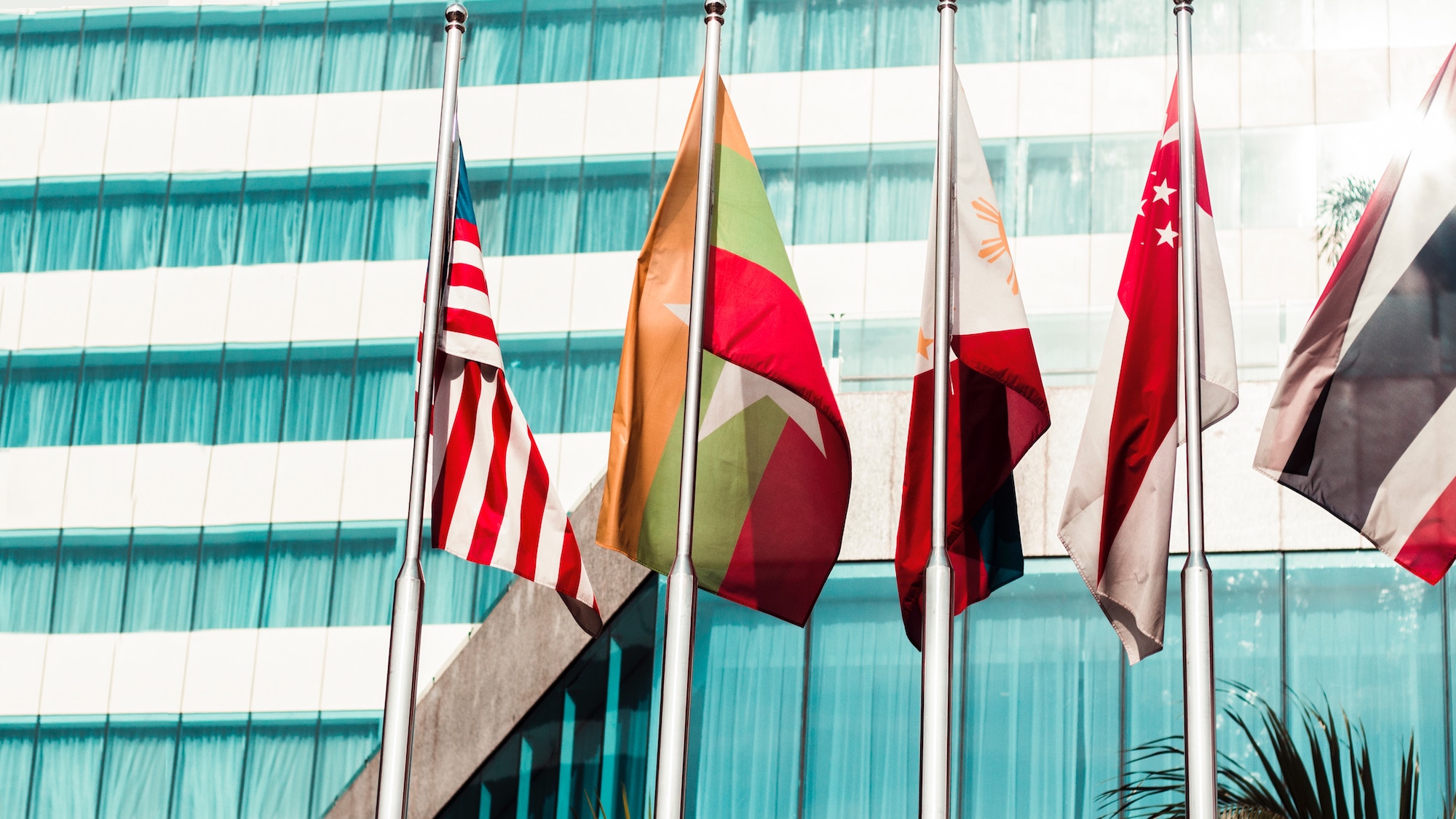 Selling Internationally: 6 Tips for Building Your Brand | Brian Tracy