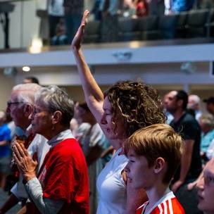 Centerville Community Church | SERVICES