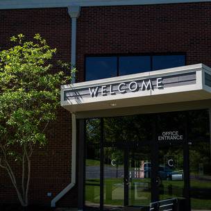 Centerville Community Church | SERVICES