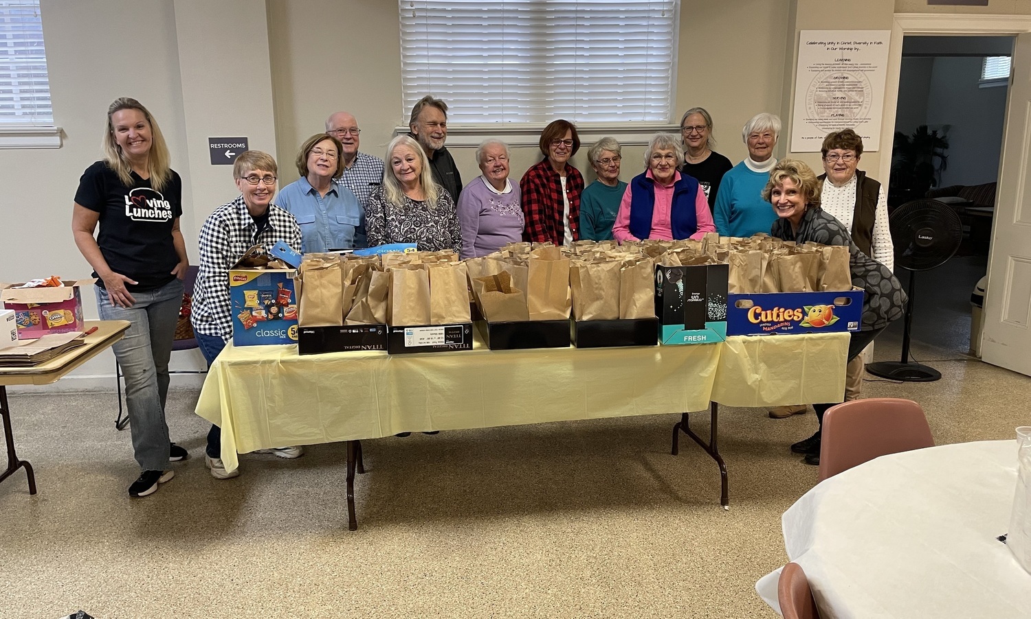 Park Ridge Community Church | Loving Lunches