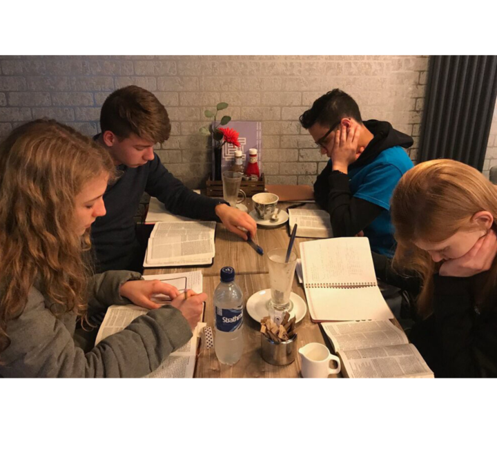 Lighthouse Bible Church Simi Valley | Teen Discipleship