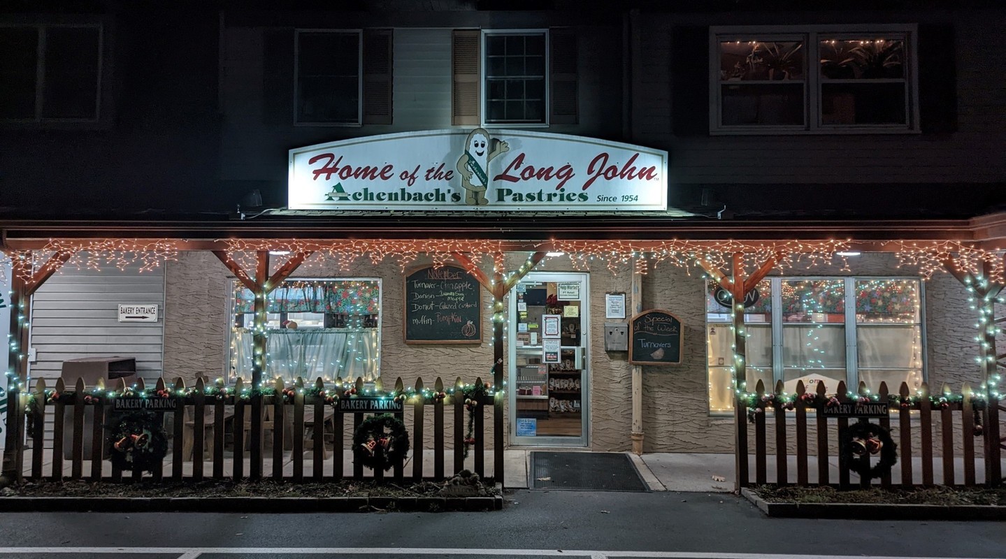 Achenbachs Pastry Inc | Home