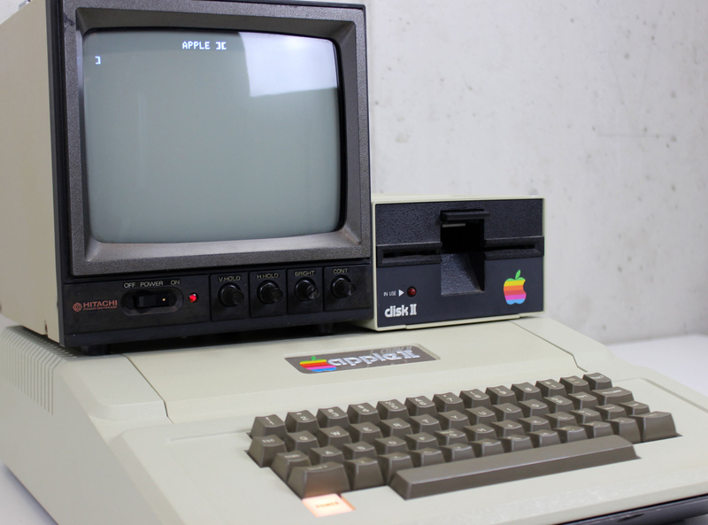 The Evolution Of Apple Computers Over 40 Years | CompleteSet