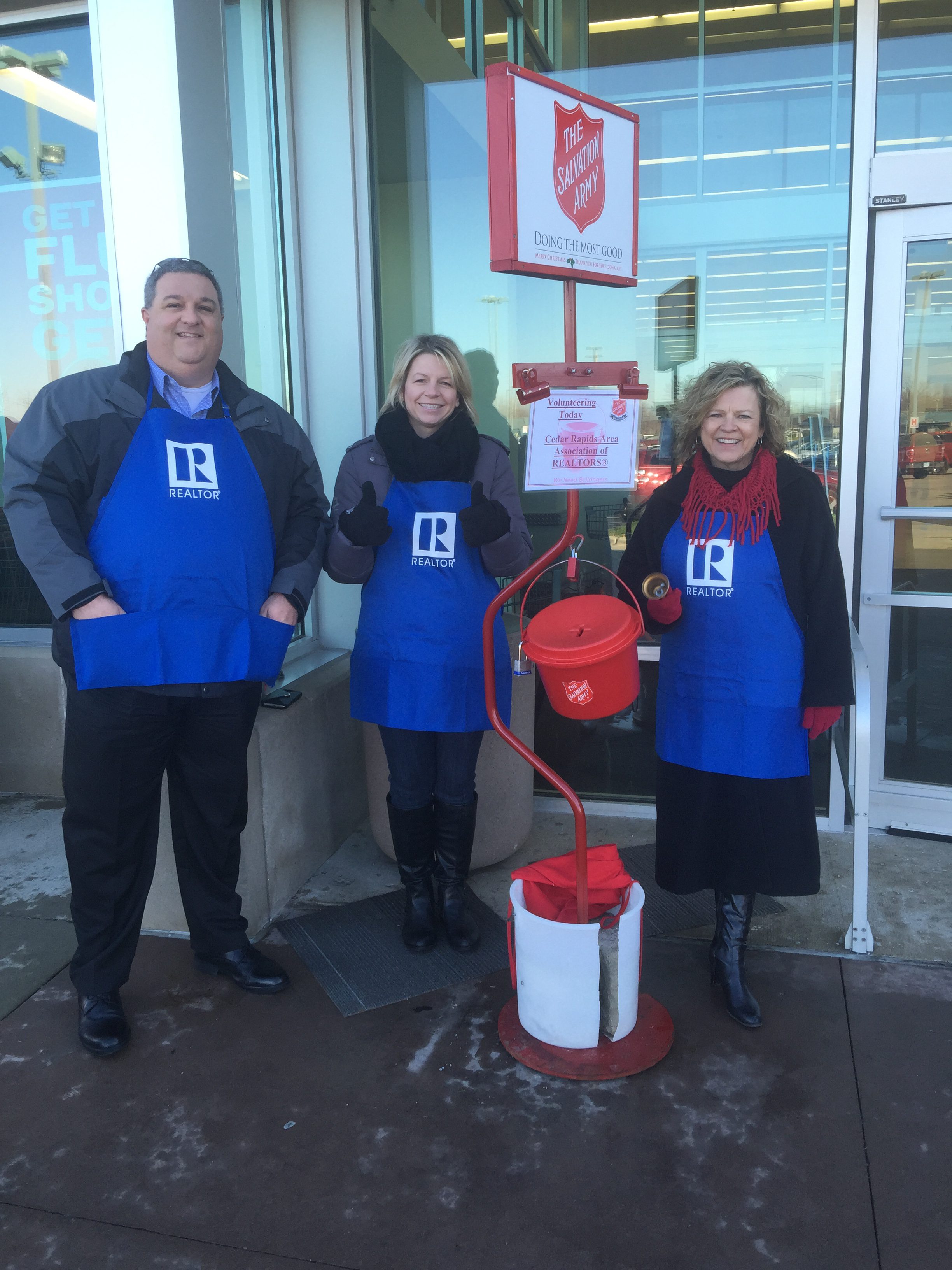 REALTOR Ring Day~2015 – Cedar Rapids Area Association of Realtors