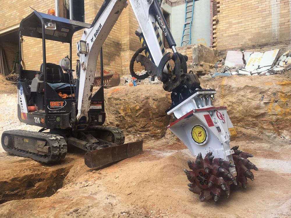 AQ1 on John Deere Mini Excavator in Australia | Antraquip