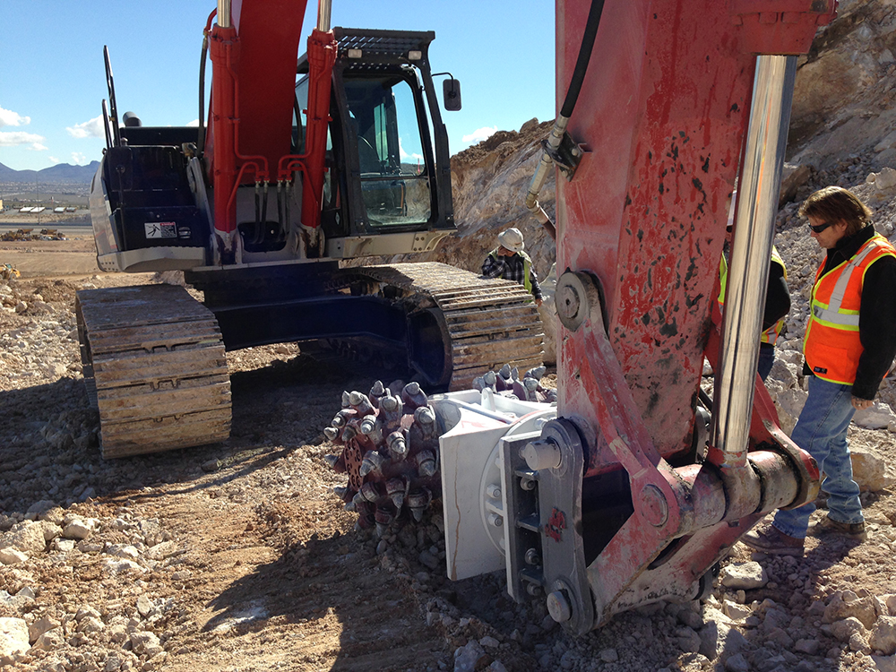 Antraquip AQ5 on Linkbelt 470 - Hard Rock Ledge Removal in Las Vegas ...
