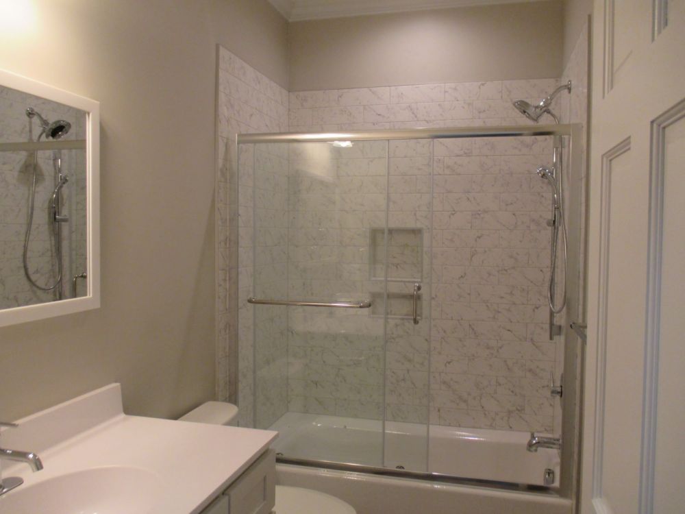 Near Duke - Housing Guide - The Chronicle's guide to housing and dining ...