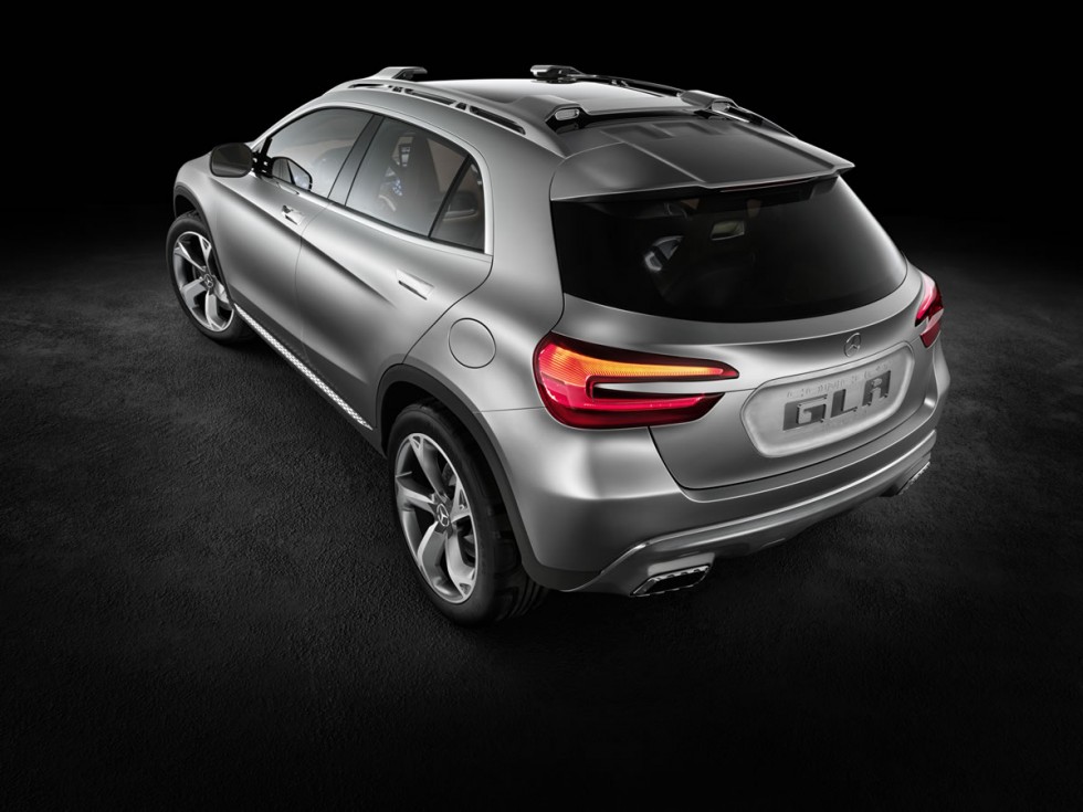 Mercedes-Benz GLA Official Photos, Video and Specs | eMercedesBenz