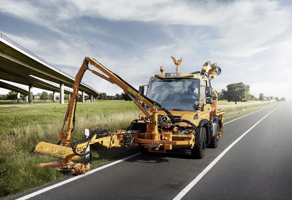 Unimog U 216 to Unimog U 530 Implement Carriers Now More Powerful ...
